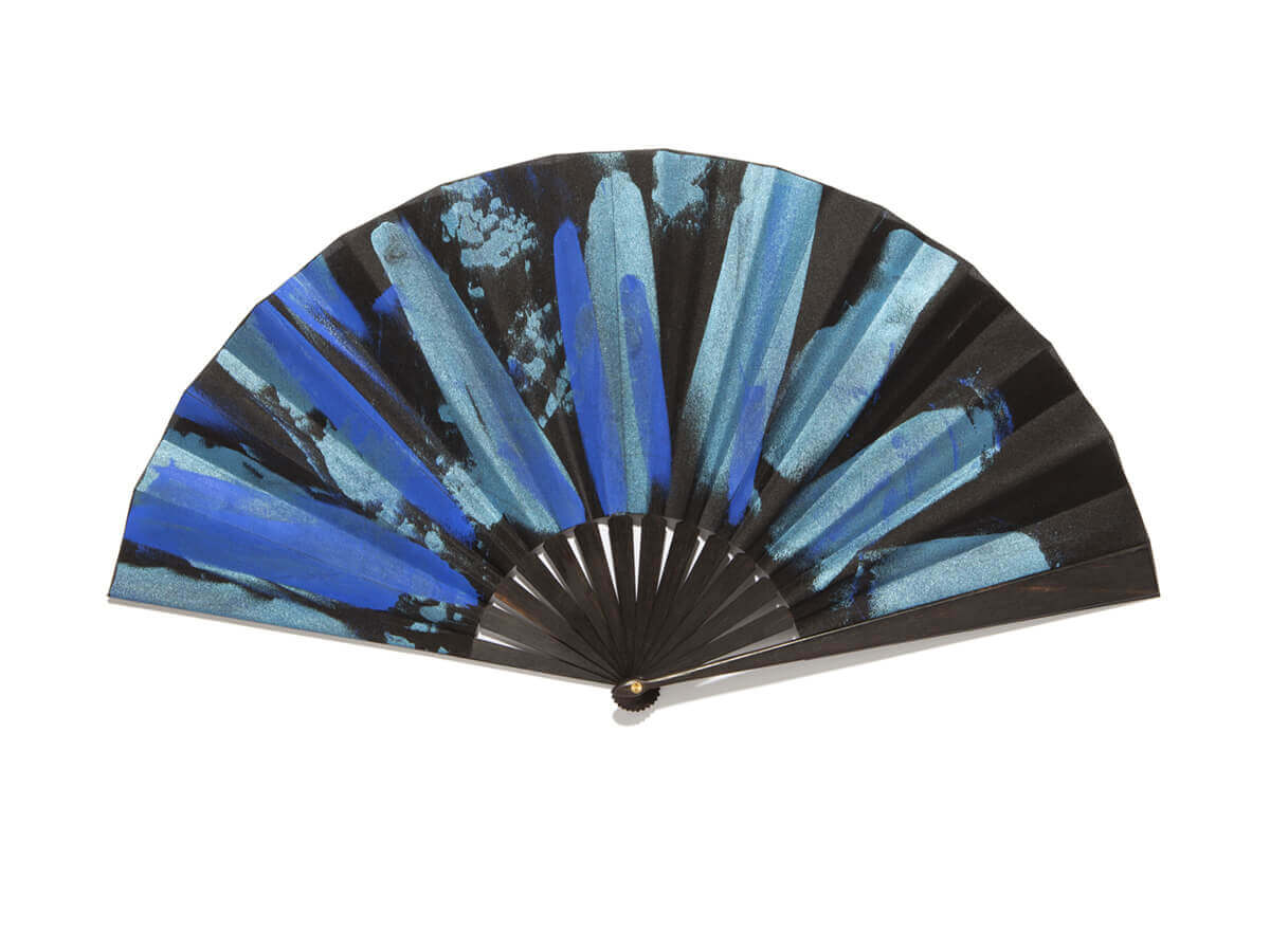 Luxury fans, Couture creations for special occasions and interior design