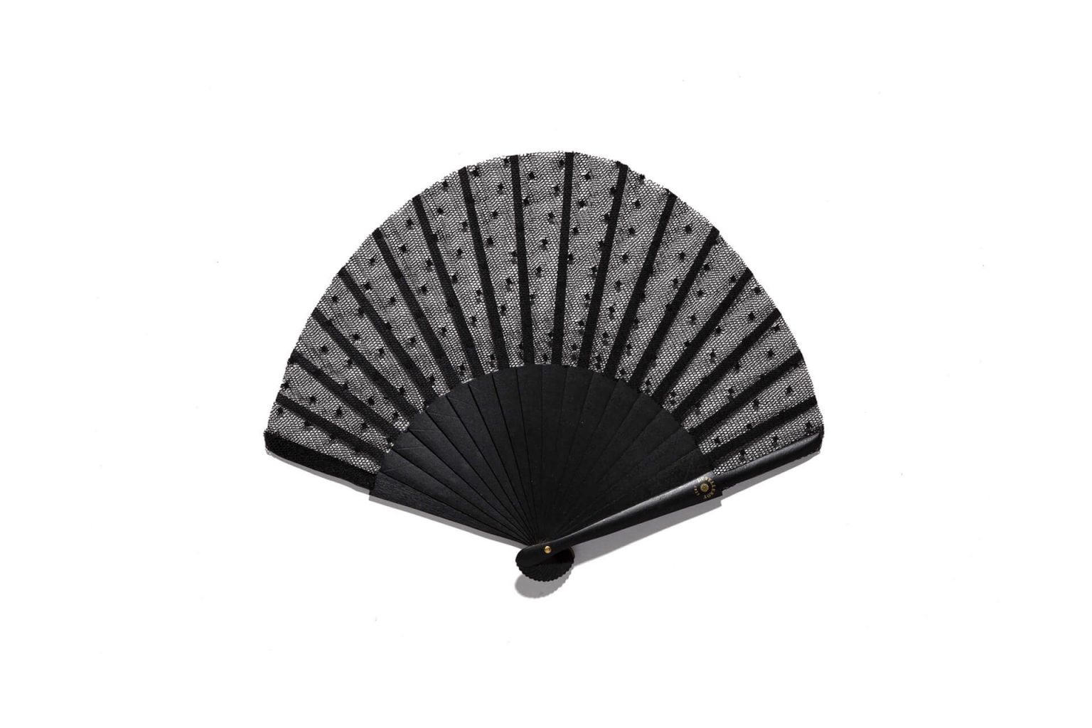 Signature Fashion Fans, timeless and emblematic