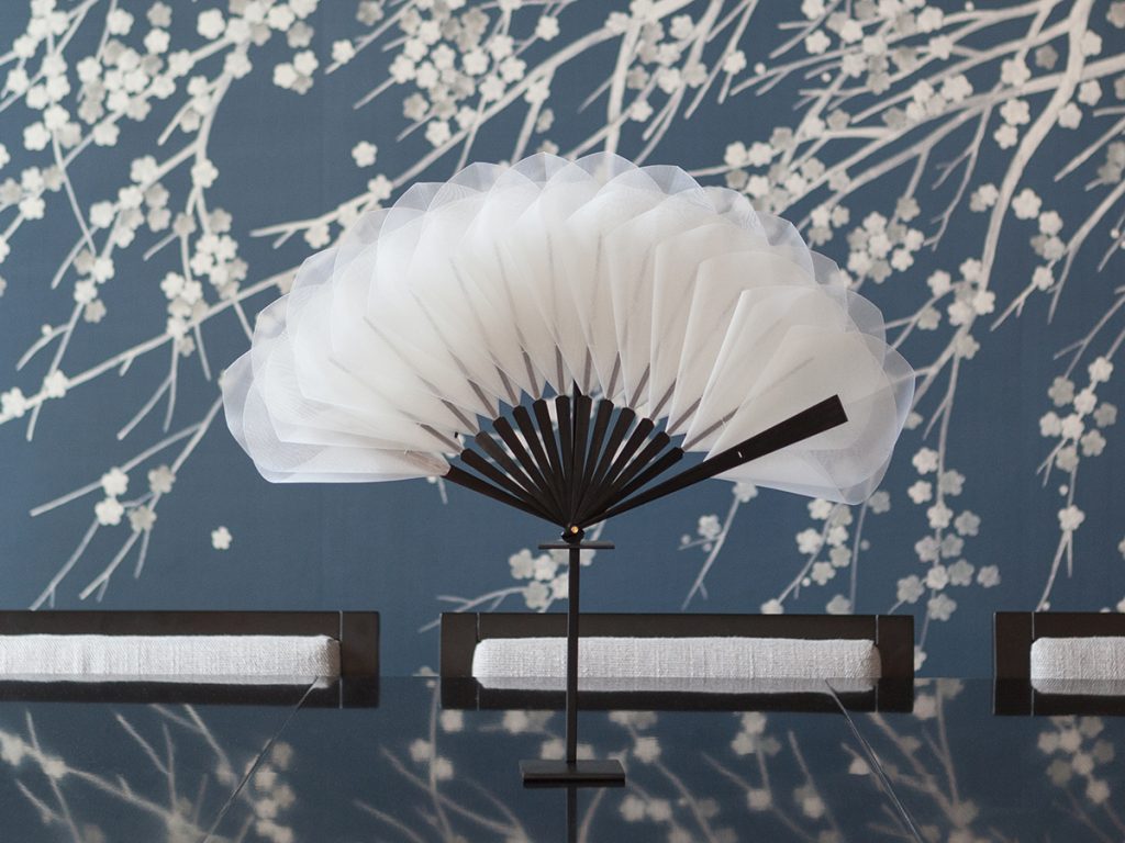 Luxury fans, Couture creations for special occasions and interior design