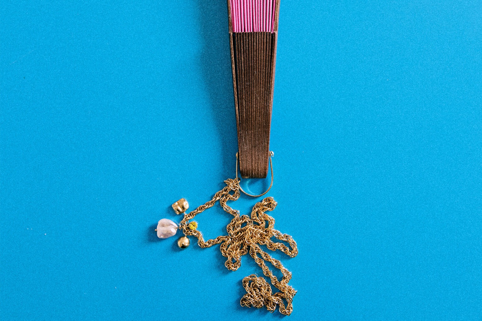 Bangla Begum x Duvelleroy Long Necklace Lea Hand-fan