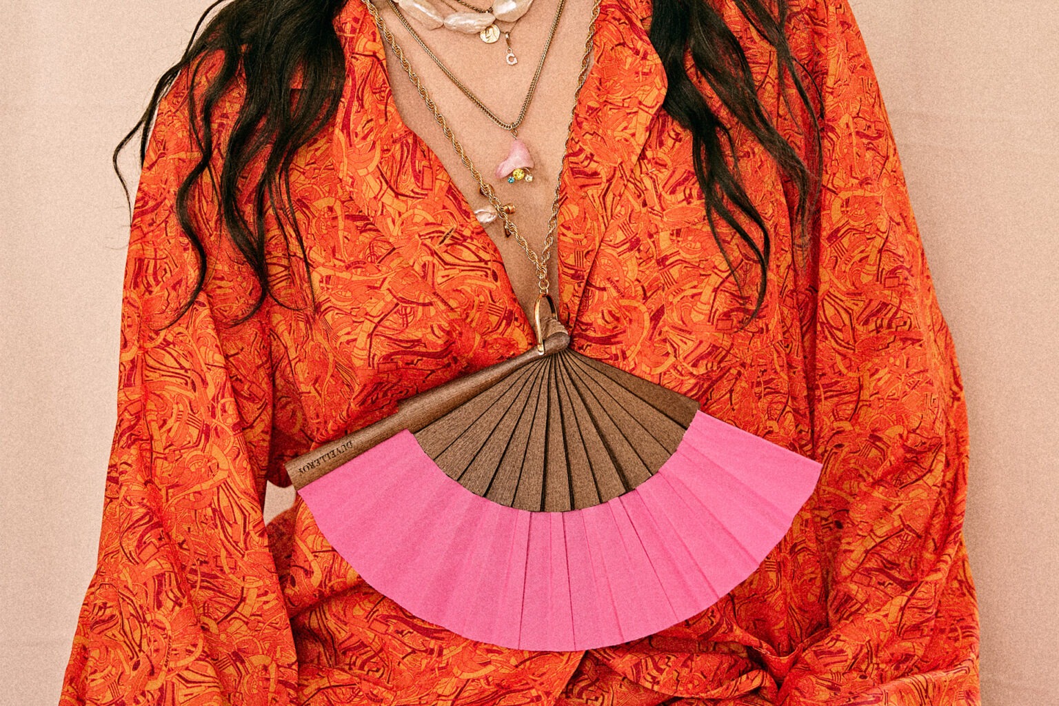 Bangla Begum x Duvelleroy Long Necklace Lea Hand-fan